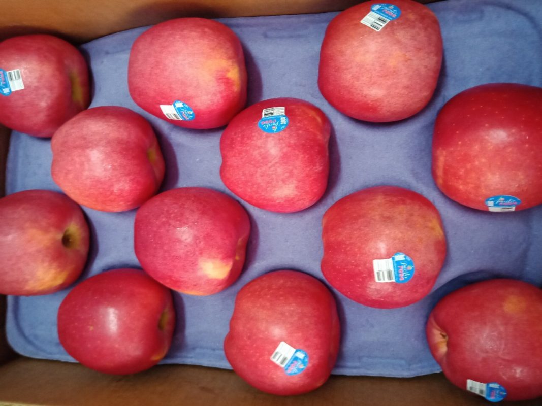 Táo Rose Có Giá Bao Nhiêu Tiền? Có Ngon Không?